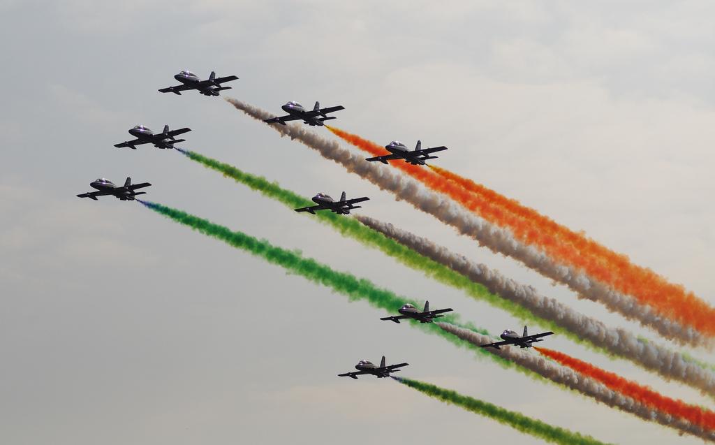 Air Show di Cameri (NO) 4/10/09 - Frecce tricolore + Tornado - Parte1